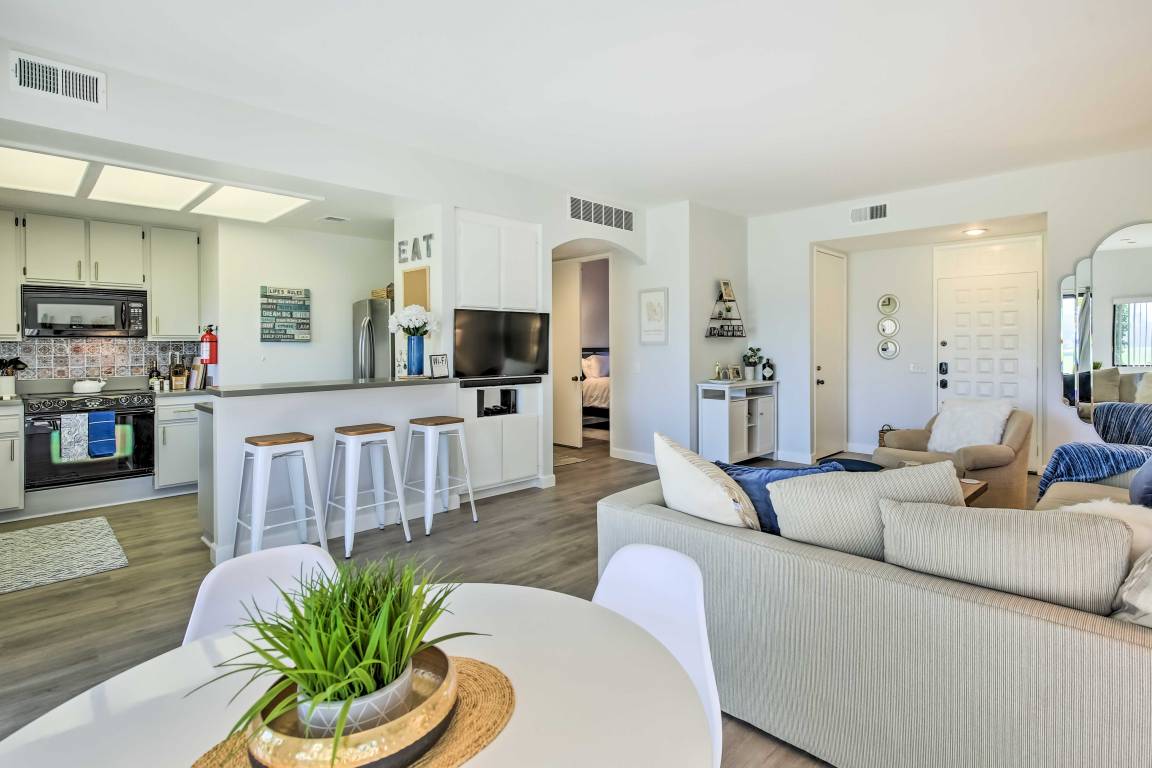 109 M² Apartment ∙ 2 Bedrooms ∙ 4 Guests - Cathedral City, CA