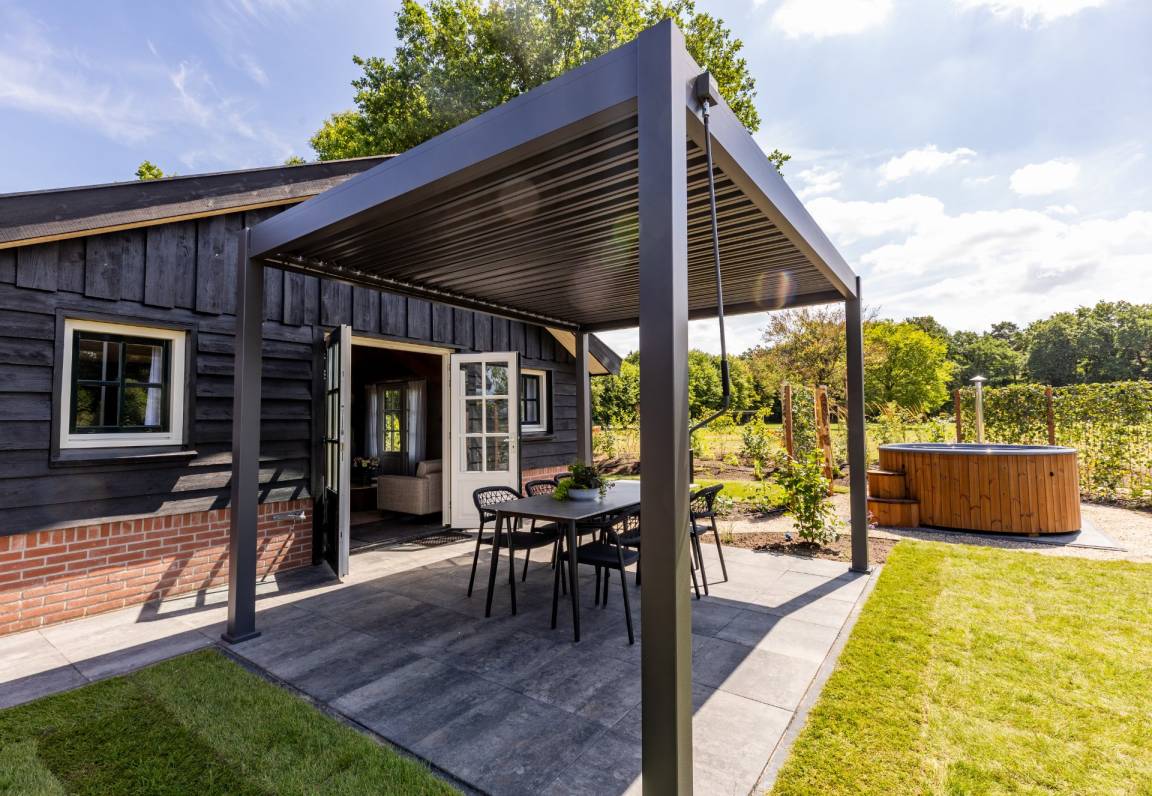 95 M² House ∙ 3 Bedrooms ∙ 6 Guests - Ede