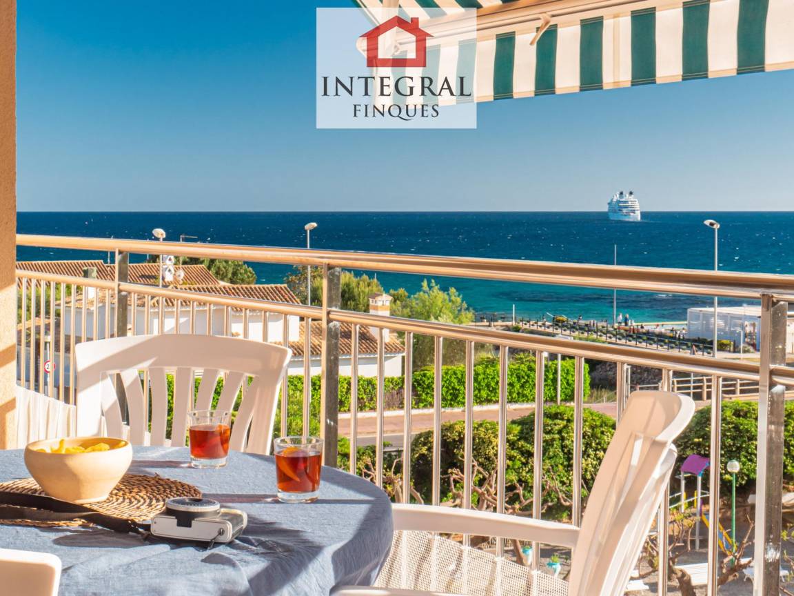85 M² Apartamento ∙ 3 Habitaciones ∙ 5 Huéspedes - Calonge
