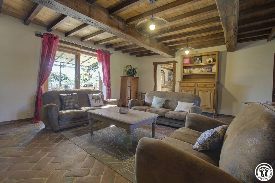 120 M² Gîte ∙ 4 Chambres ∙ 9 Personnes - Vonnas