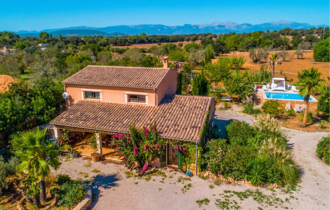 254 M² House ∙ 4 Bedrooms ∙ 8 Guests - Algaida