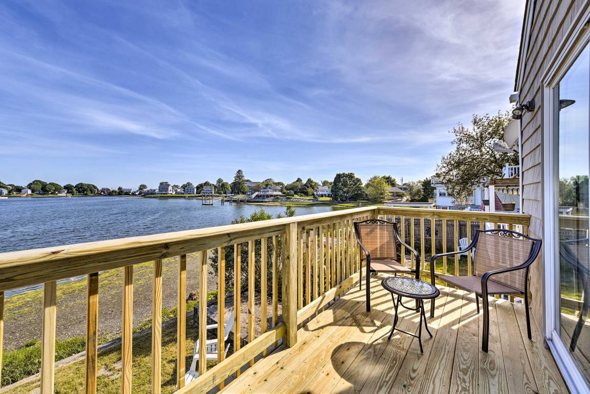 60 M² House ∙ 1 Bedroom ∙ 4 Guests - Barrington, RI