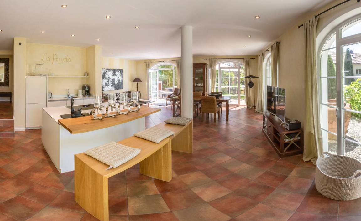 125 M² Ferienwohnung ∙ 2 Schlafzimmer ∙ 4 Gäste - Kressbronn am Bodensee