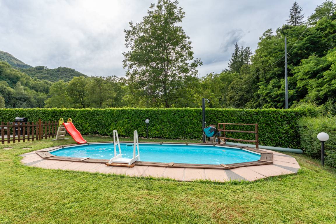 100 M² House ∙ 2 Bedrooms ∙ 9 Guests - Viareggio