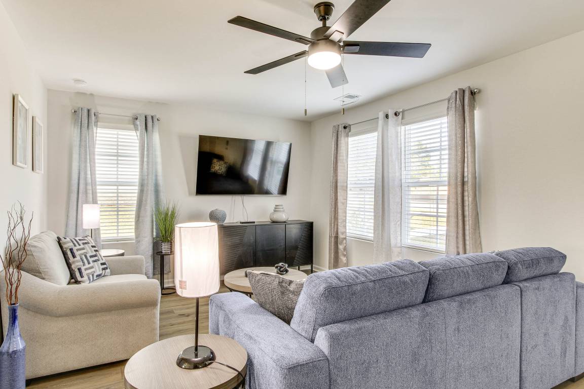 116 M² Apartment ∙ 3 Bedrooms ∙ 9 Guests - Elgin, SC