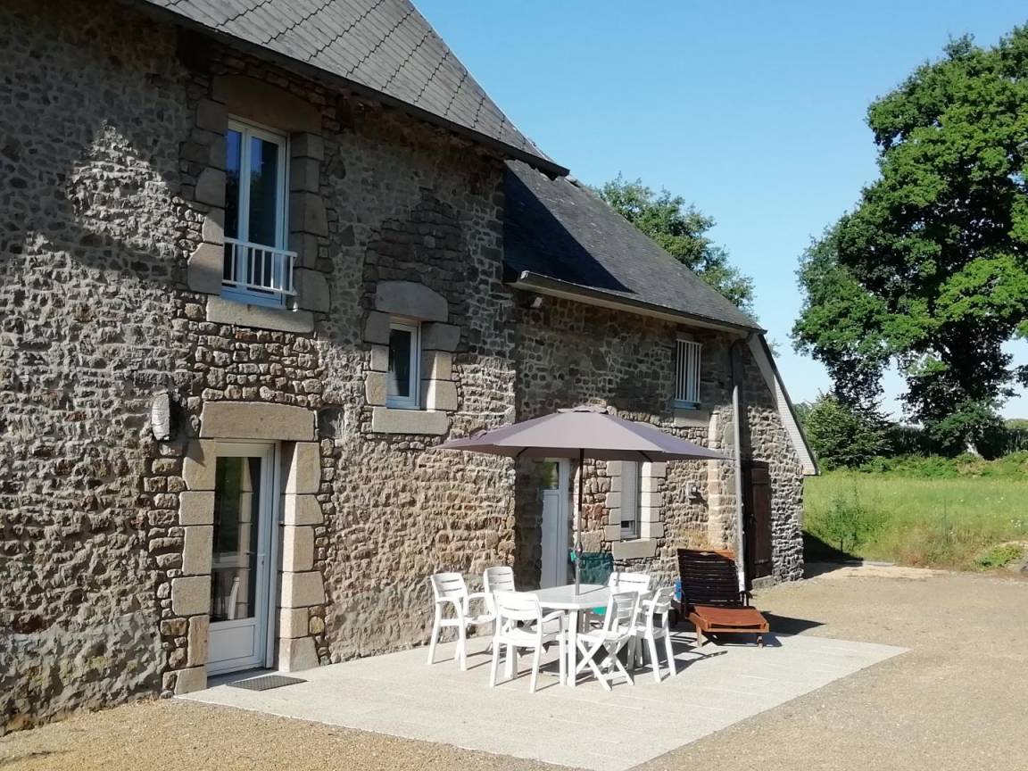 106 M² Gîte ∙ 3 Chambres ∙ 6 Personnes - Ille-et-Vilaine