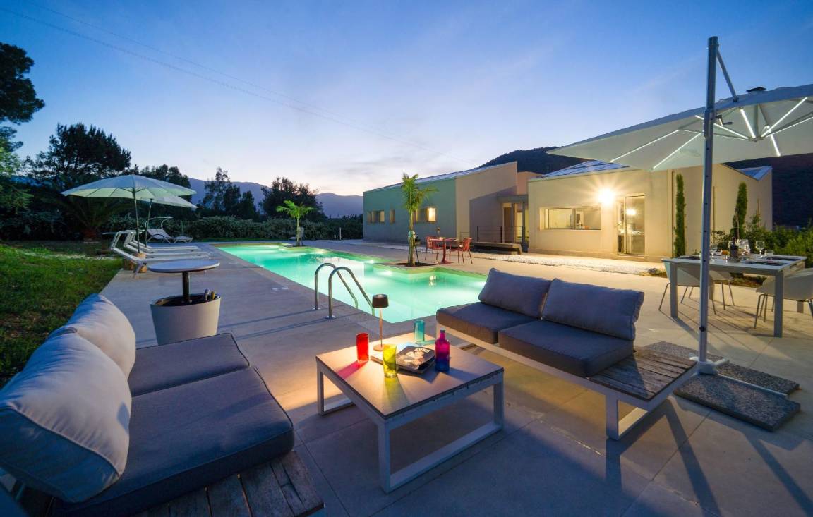 380 M² House ∙ 3 Bedrooms ∙ 4 Guests - Partinico