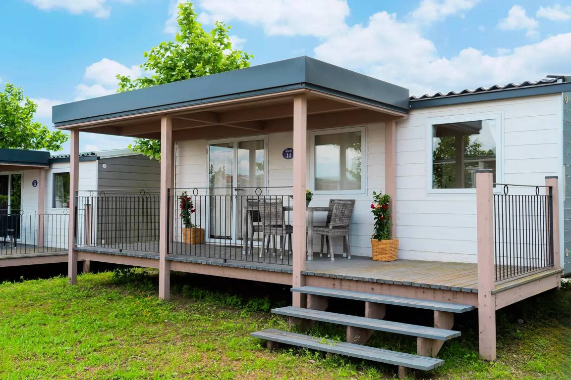 22 M² Caravan ∙ 2 Bedrooms ∙ 2 Guests - Lago Maggiore