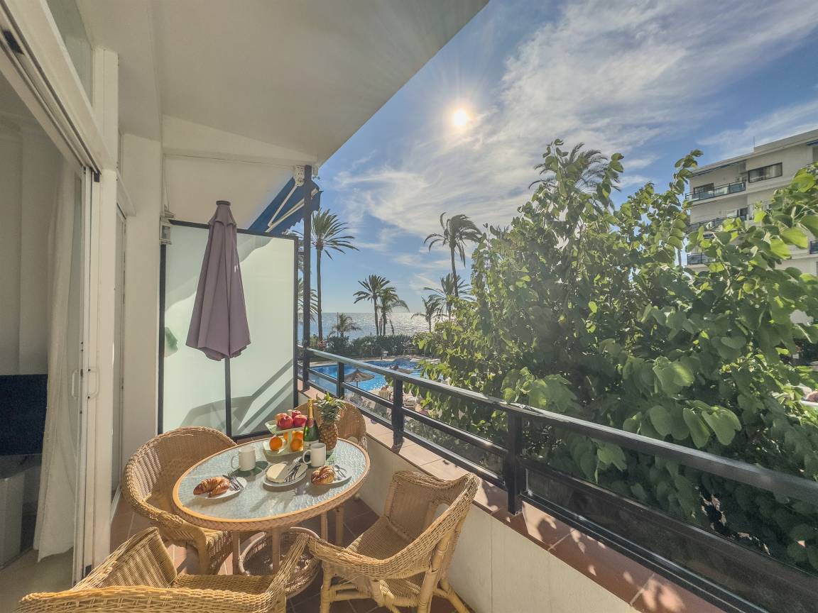 105 M² Ferienwohnung ∙ 2 Schlafzimmer ∙ 4 Gäste - Marbella