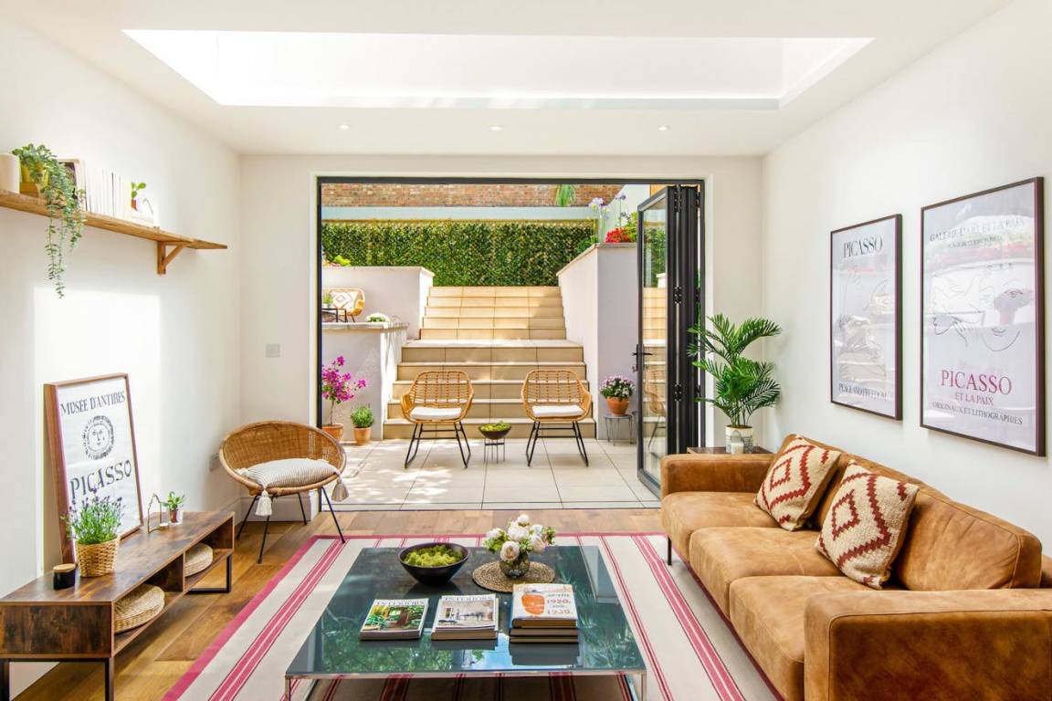 129 M² Apartment ∙ 3 Bedrooms ∙ 5 Guests - London