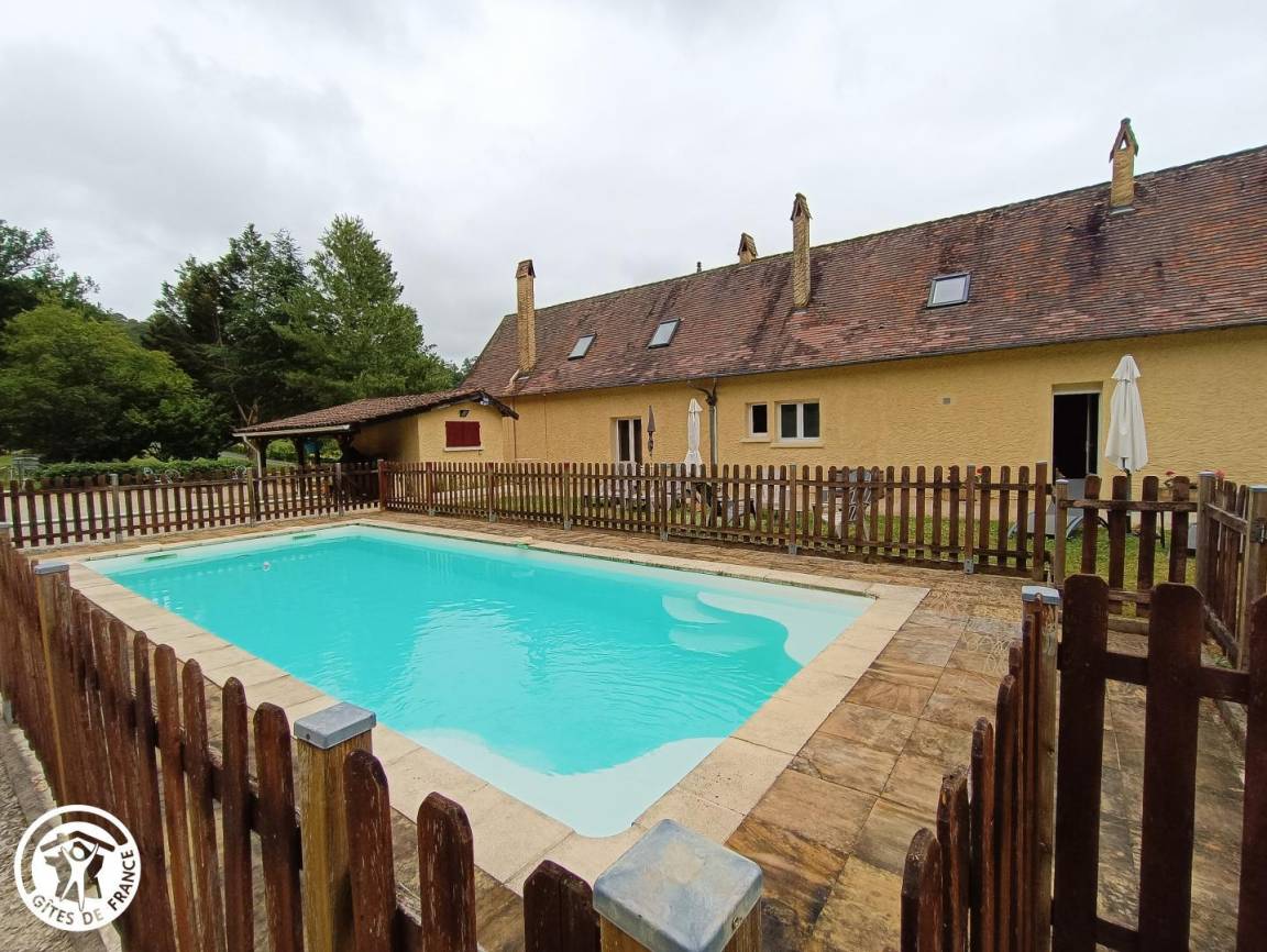 45 M² Gîte ∙ 1 Chambre ∙ 2 Personnes - Gourdon