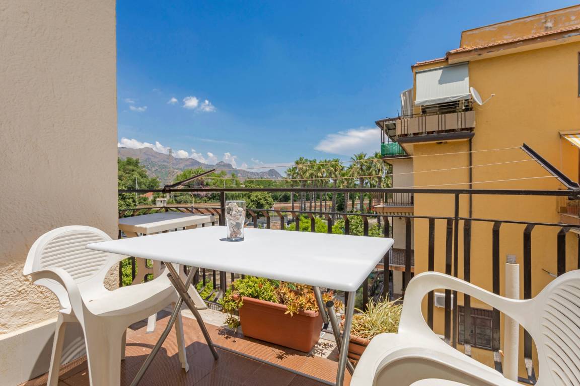 32 M² Studio ∙ 3 Personnes - Giardini-Naxos