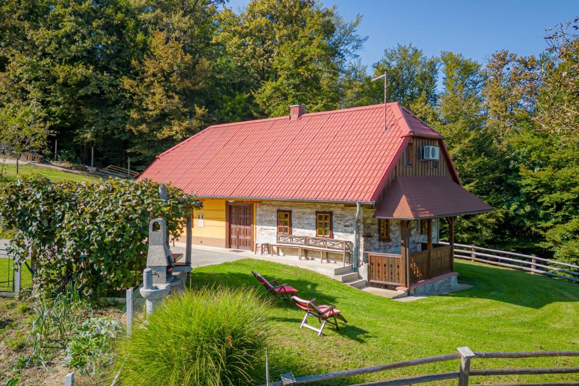 80 M² Casa ∙ 3 Habitaciones ∙ 7 Huéspedes - Slovenia