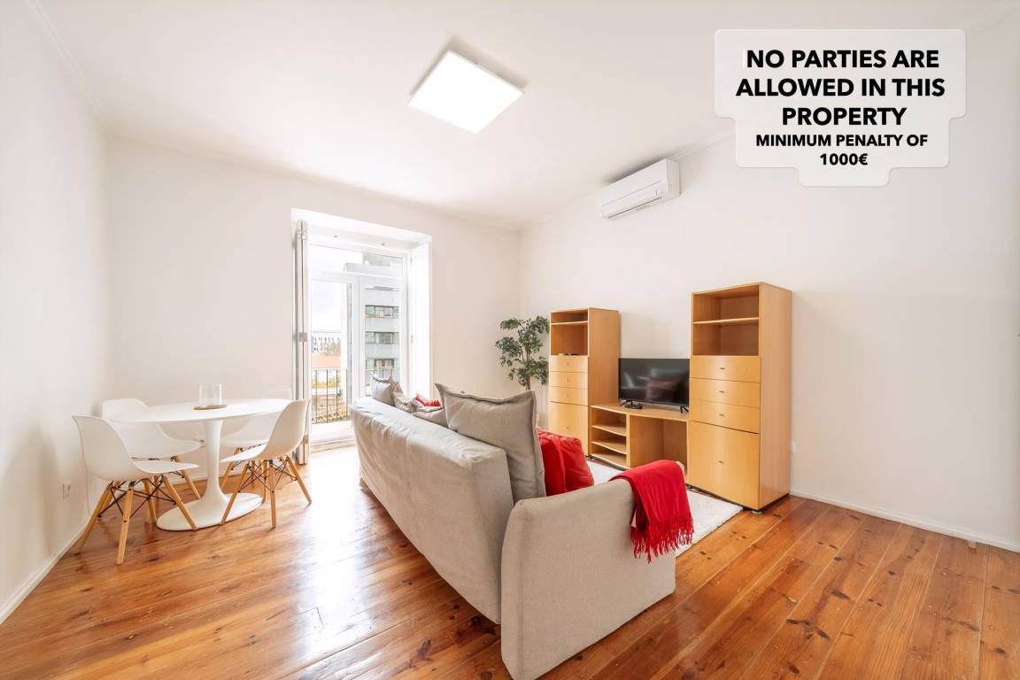 81 M² Apartamento ∙ 3 Habitaciones ∙ 7 Huéspedes - Loures