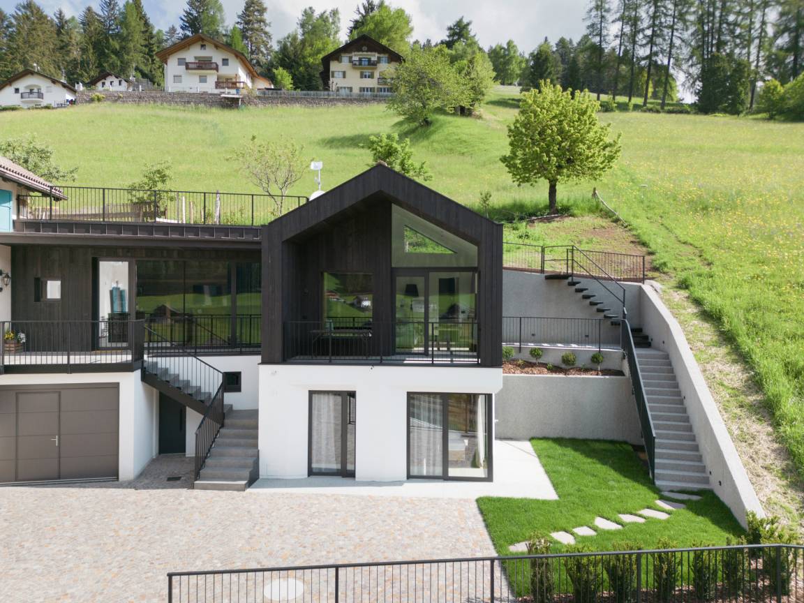 85 M² Chalet ∙ 2 Bedrooms ∙ 4 Guests - Urtijëi