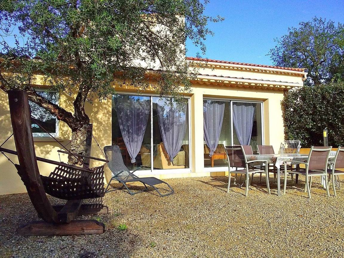 120 M² Villa ∙ 3 Chambres ∙ 5 Personnes - Vidauban