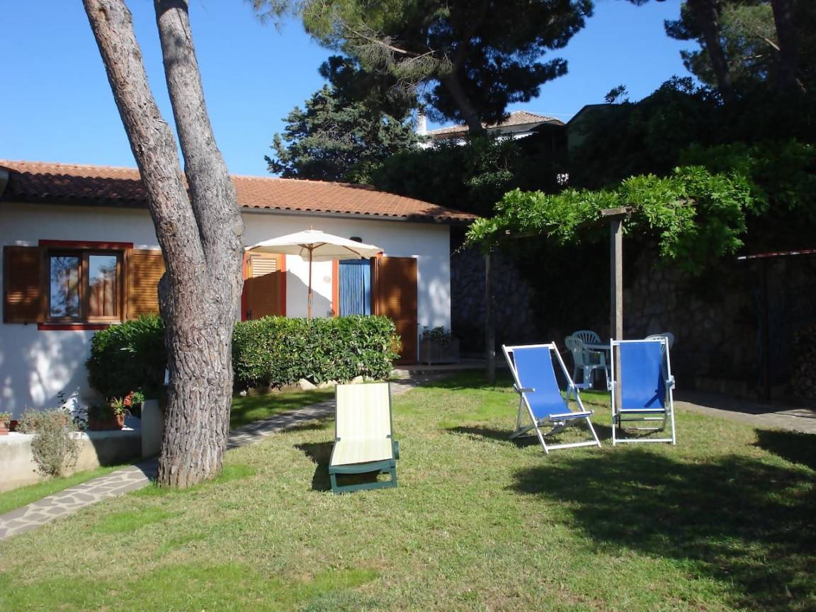 35 M² Huis ∙ 1 Slaapkamer ∙ 3 Gasten - Capoliveri