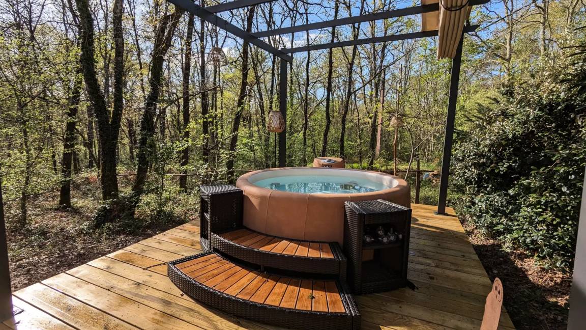 50 M² Chalet ∙ 2 Chambres ∙ 4 Personnes - Dordogne