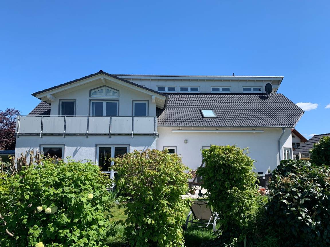 60 M² Ferienwohnung ∙ 1 Schlafzimmer ∙ 4 Gäste - Bad Karlshafen