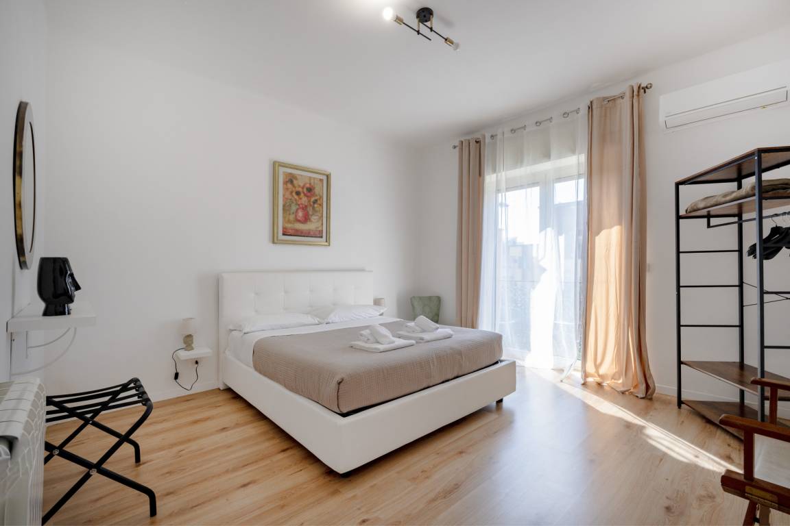 90 M² Appartement ∙ 3 Chambres ∙ 8 Personnes - Bari