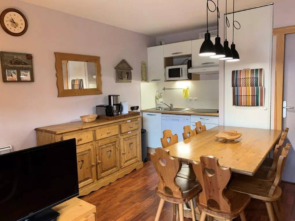 48 M² Appartement ∙ 2 Chambres ∙ 8 Personnes - Arreau