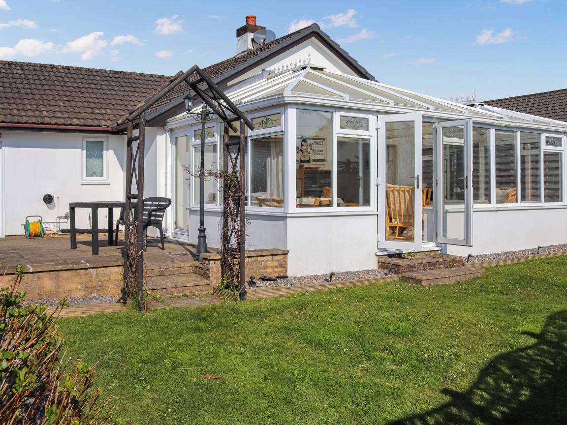 Cottage ∙ 3 Bedrooms ∙ 6 Guests - Carmarthen