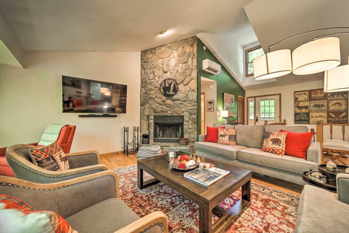 178 M² House ∙ 3 Bedrooms ∙ 8 Guests - Cashiers, NC