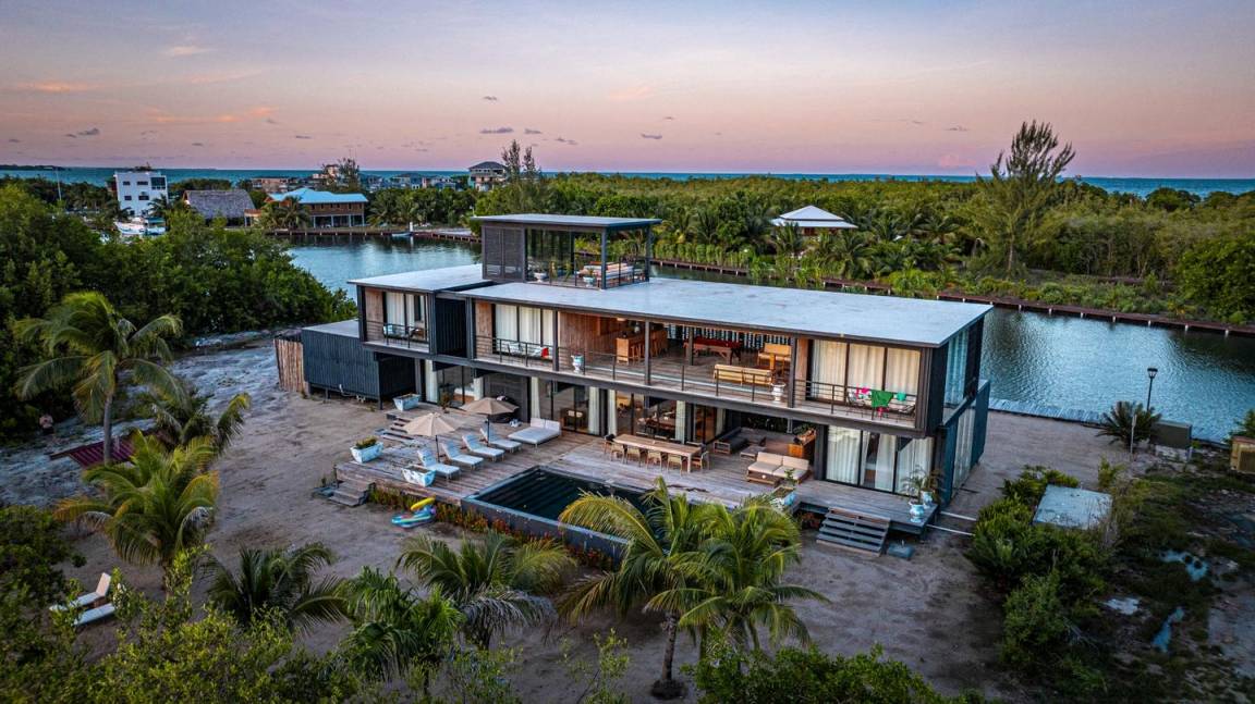 Villa ∙ 1 Bedroom ∙ 10 Guests - Placencia
