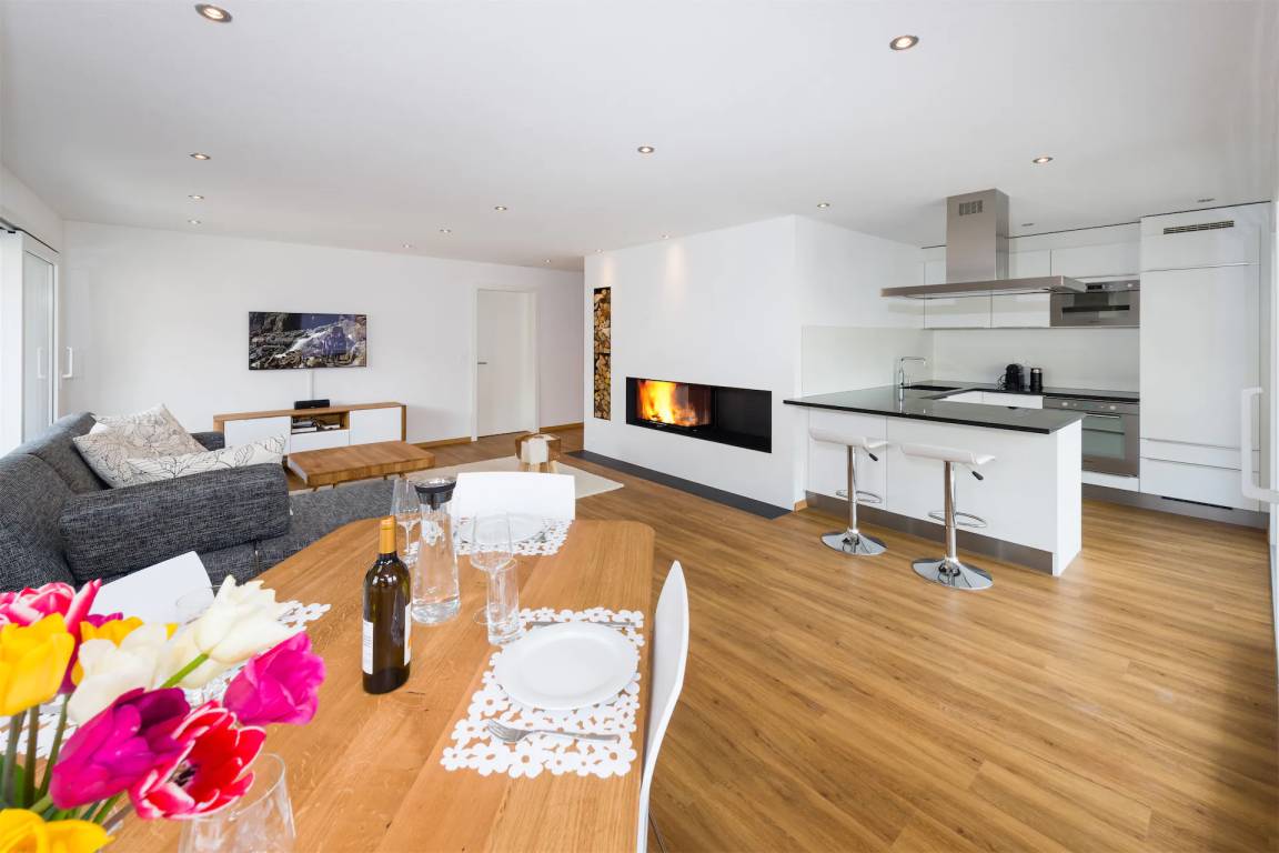 100 M² Ferienwohnung ∙ 2 Schlafzimmer ∙ 7 Gäste - Visperterminen