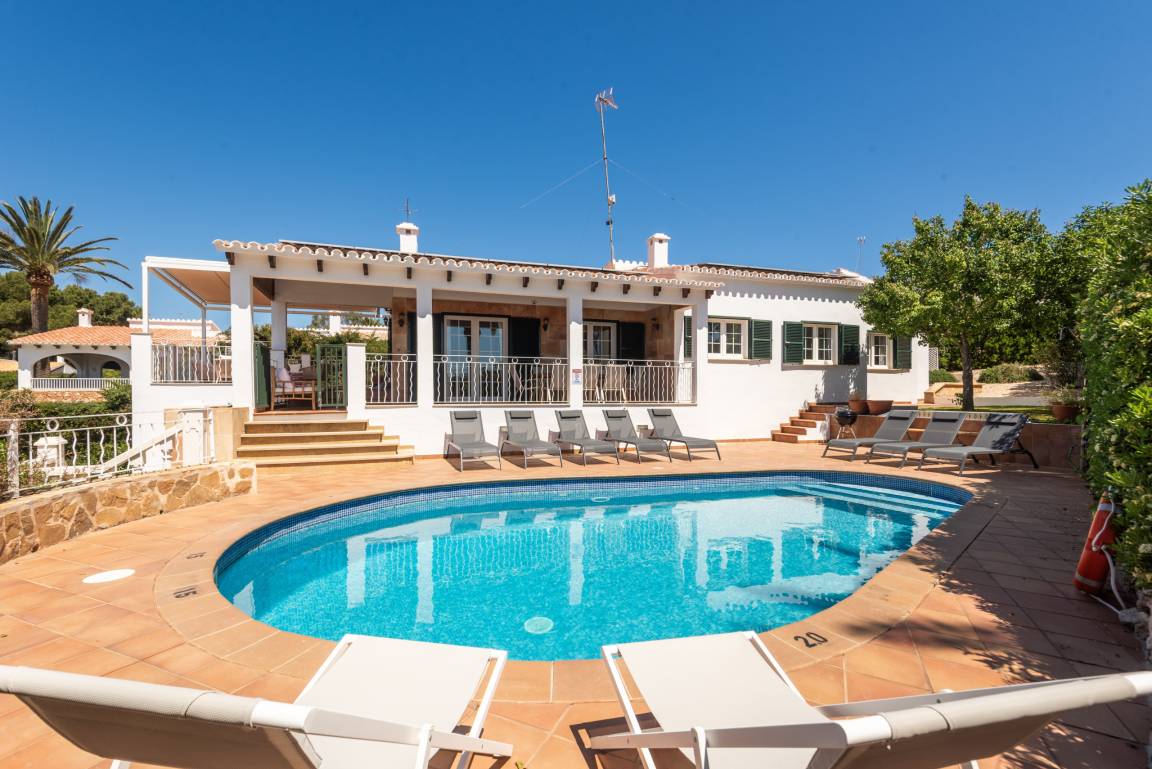 100 M² Villa ∙ 4 Habitaciones ∙ 8 Huéspedes - Mahón