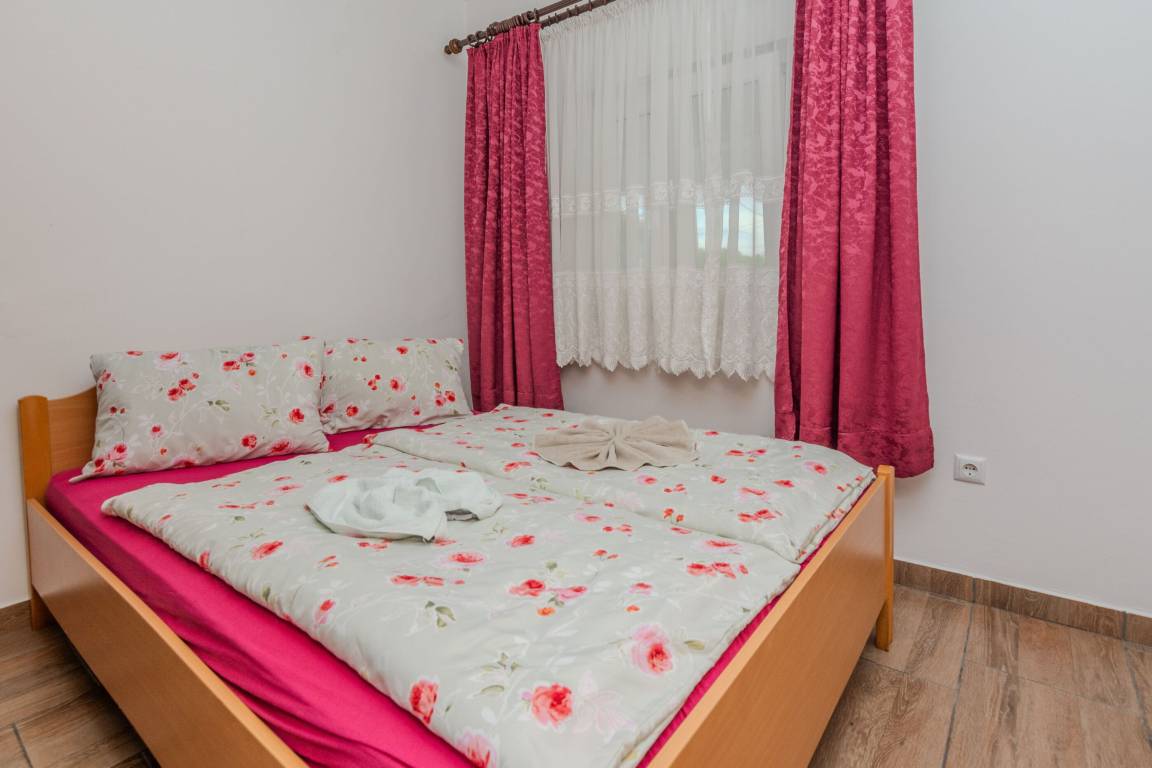 Ferienhaus ∙ 3 Schlafzimmer ∙ 8 Gäste - Nin