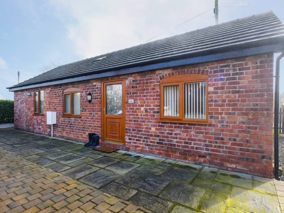 Cottage ∙ 2 Bedrooms ∙ 3 Guests - Welshpool