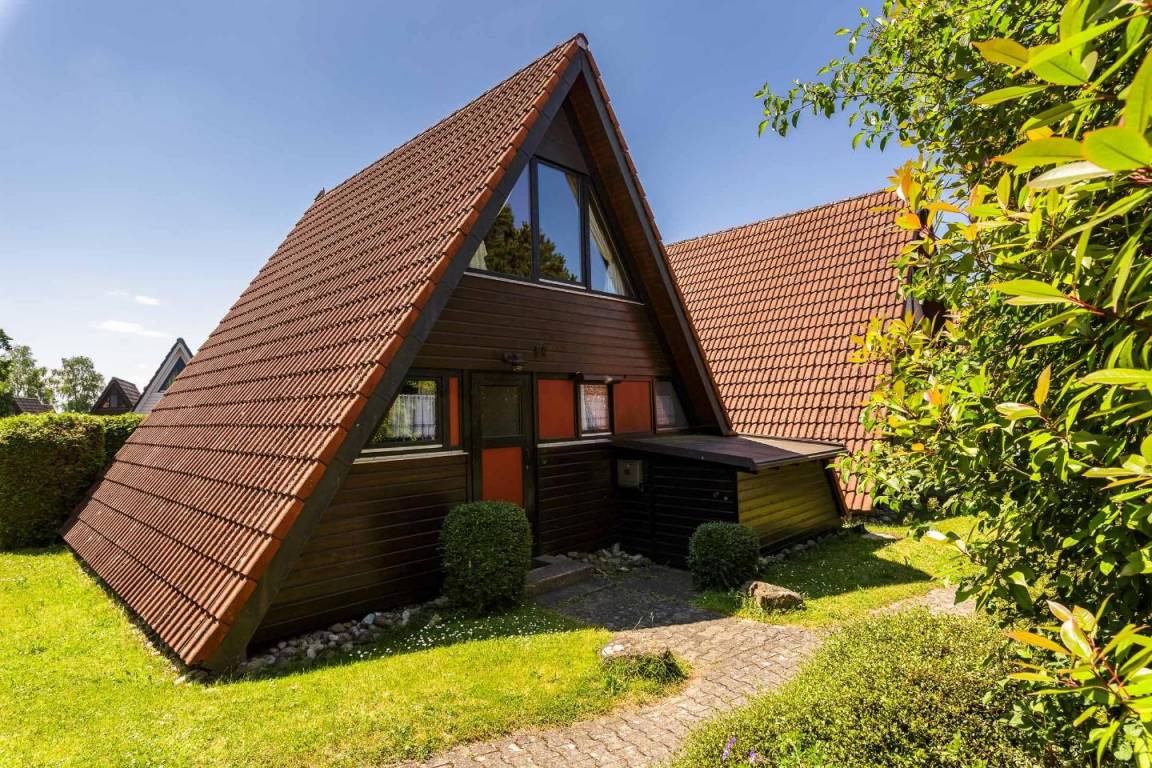 70 M² Ferienhaus ∙ 2 Schlafzimmer ∙ 5 Gäste - Immenstaad am Bodensee