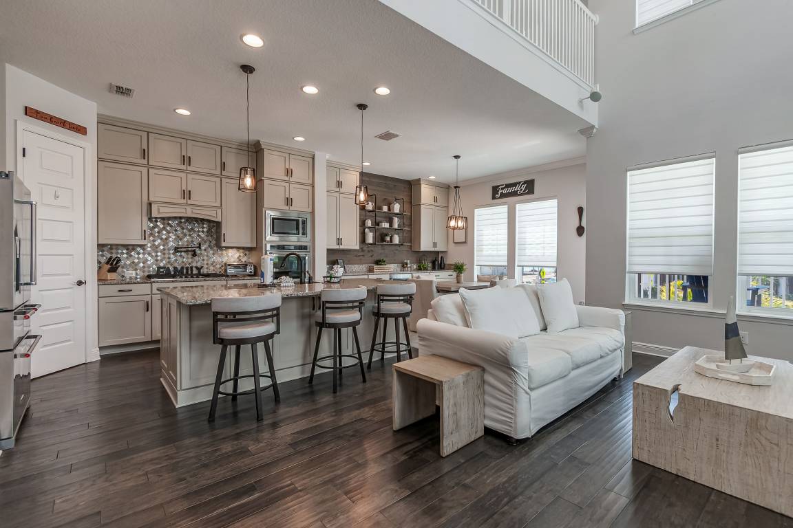 224 M² House ∙ 3 Bedrooms ∙ 10 Guests - Madeira Beach, FL