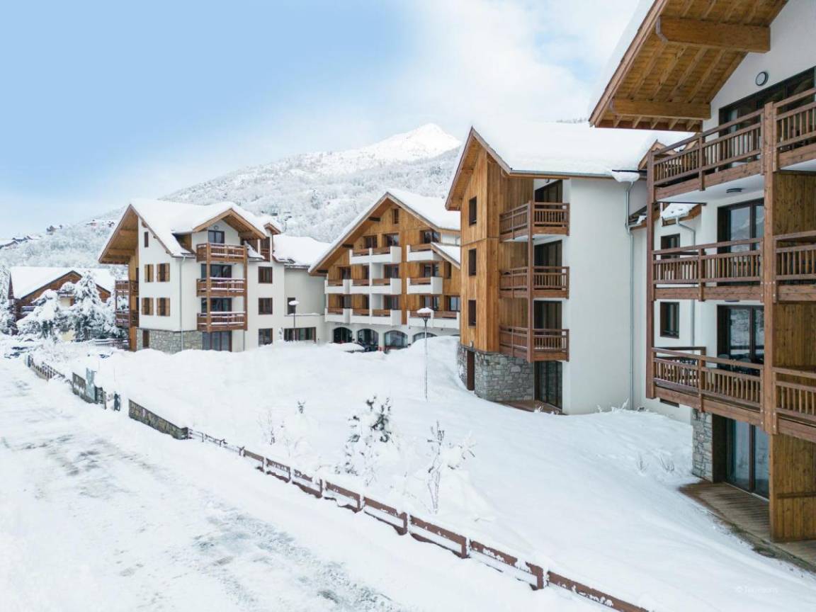 20 M² Hôtel ∙ 1 Chambre ∙ 2 Personnes - Hautes-Alpes
