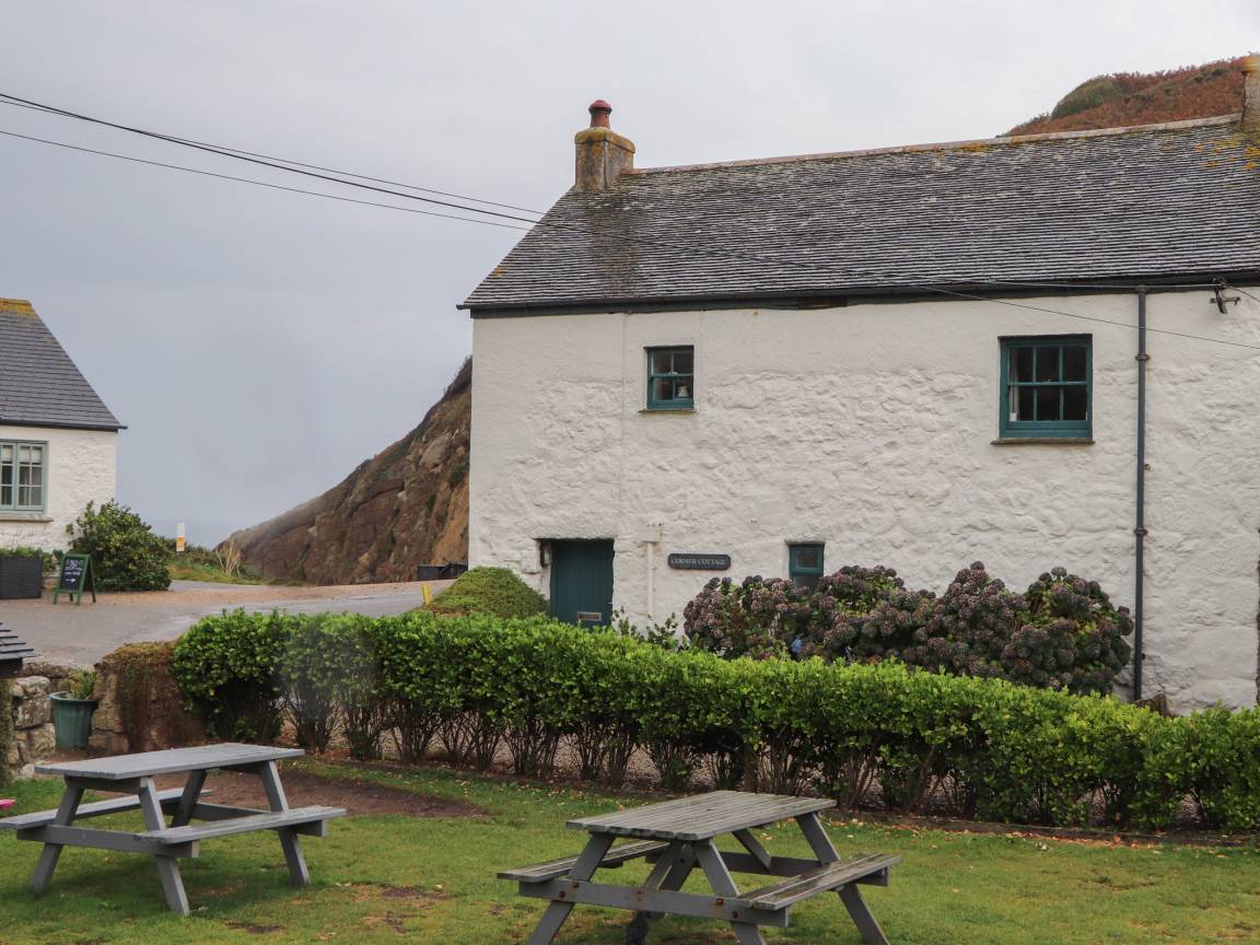 Cottage ∙ 1 Bedroom ∙ 2 Guests - Porthcurno