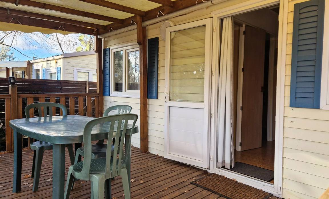 22 M² Mobil-home ∙ 1 Chambre ∙ 2 Personnes - Aups