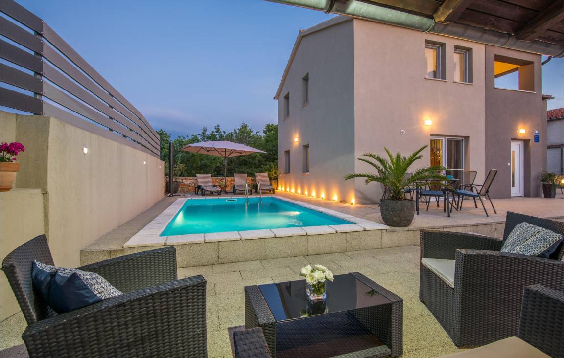 97 M² Duplex ∙ 2 Chambres ∙ 6 Personnes - Krk