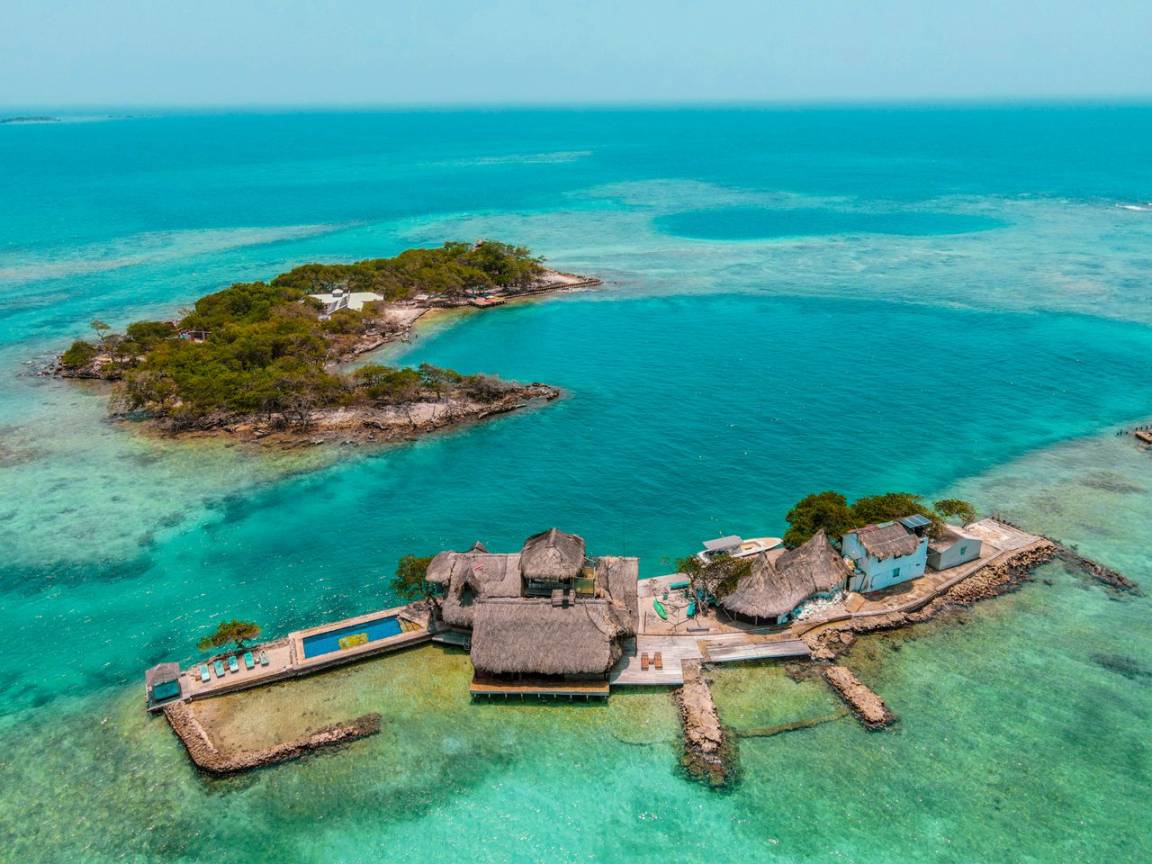 Accommodation ∙ 4 Bedrooms ∙ 16 Guests - Rosario Islands