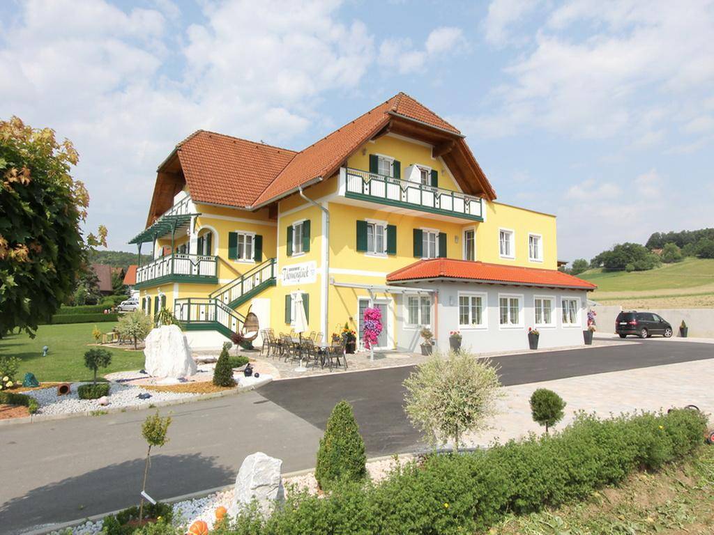 35 M² Hotel ∙ 1 Bedroom ∙ 3 Guests - Szentgotthárd