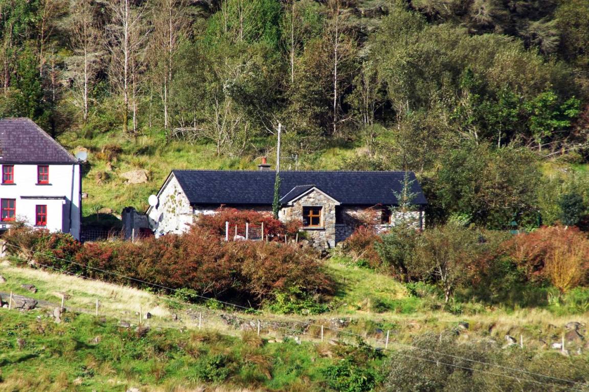 Cottage ∙ 2 Bedrooms ∙ 4 Guests - Mayo