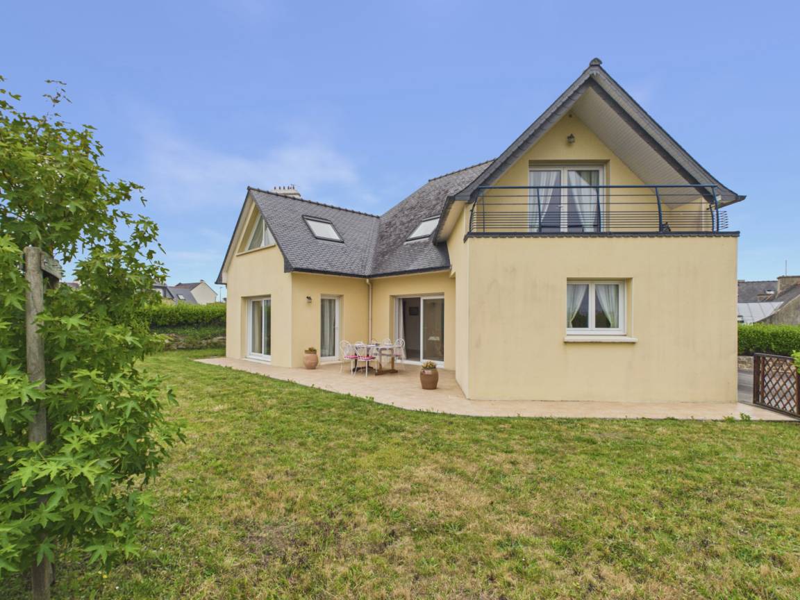 150 M² Maison De Vacances ∙ 4 Chambres ∙ 7 Personnes - Plouguerneau