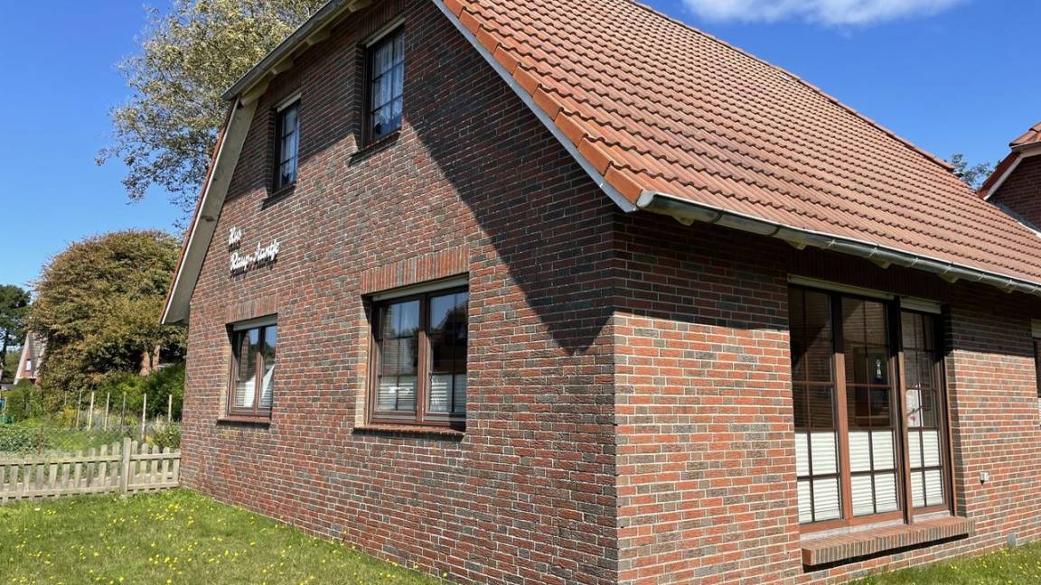 90 M² Ferienwohnung ∙ 2 Schlafzimmer ∙ 4 Gäste - Borkum