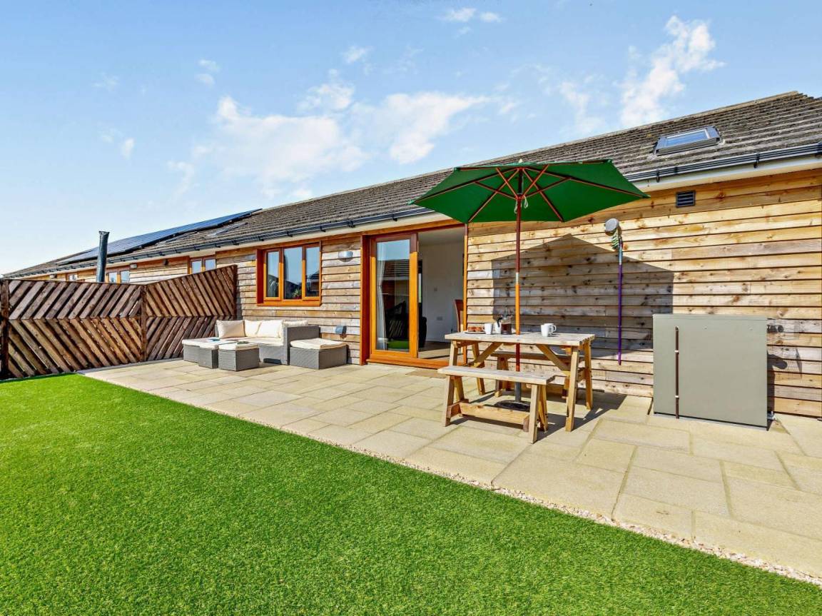 Cottage ∙ 2 Bedrooms ∙ 4 Guests - Axminster