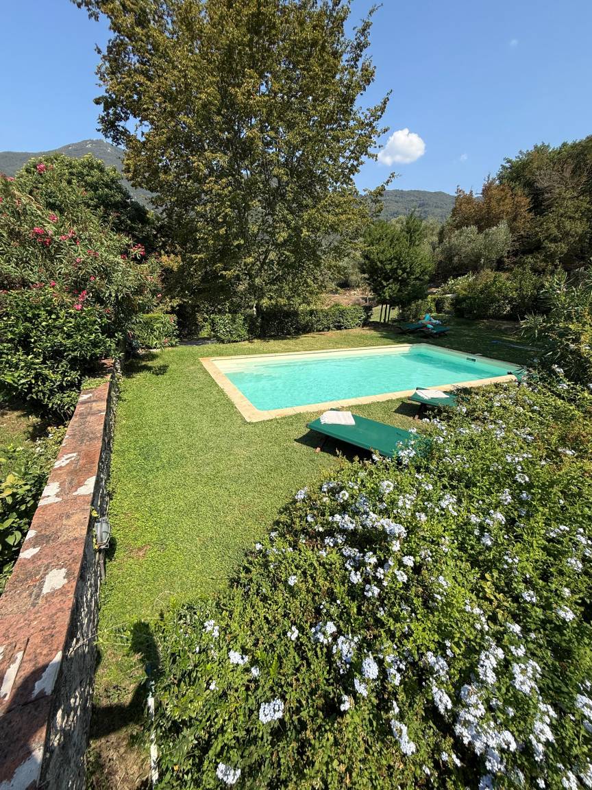 200 M² House ∙ 3 Bedrooms ∙ 6 Guests - Camaiore