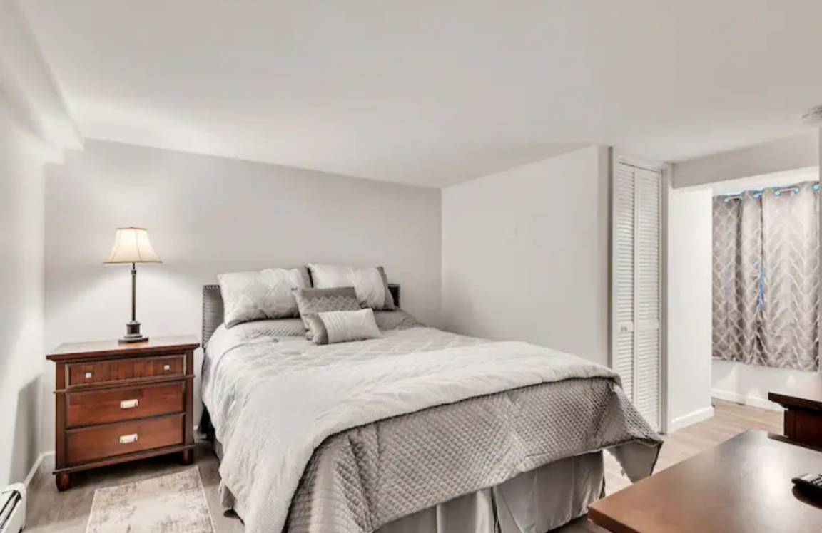 70 M² Apartment ∙ 1 Bedroom ∙ 2 Guests - Saratoga Springs, NY