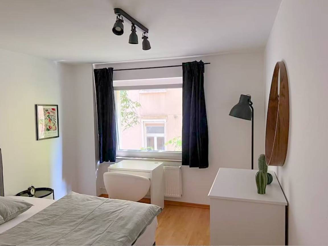75 M² Ferienwohnung ∙ 3 Schlafzimmer ∙ 3 Gäste - Bad Homburg vor der Höhe