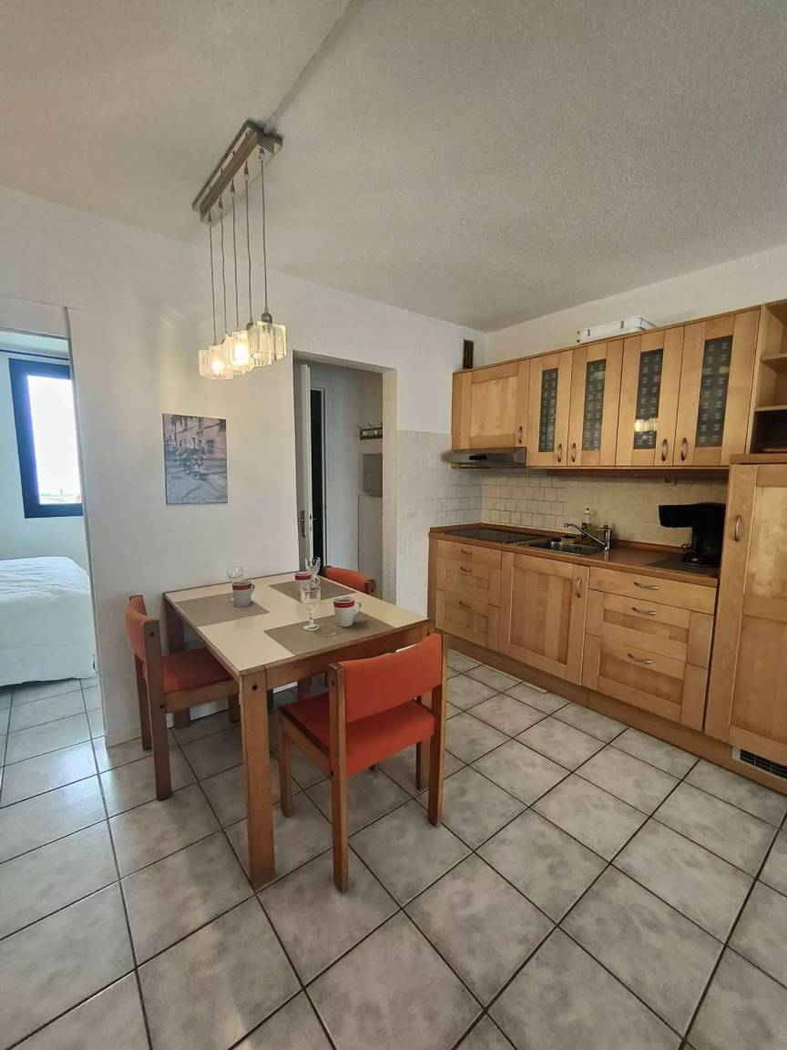 32 M² Appartement ∙ 1 Chambre ∙ 4 Personnes - Saint-Laurent-de-la-Salanque