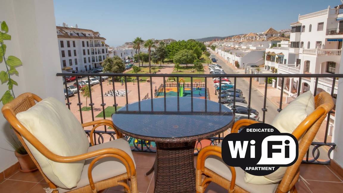 80 M² Ferienwohnung ∙ 3 Schlafzimmer ∙ 6 Gäste - Manilva