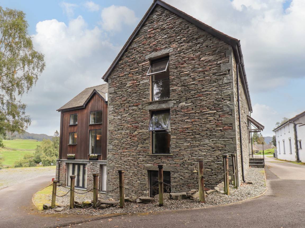 Cottage ∙ 6 Bedrooms ∙ 12 Guests - Grasmere